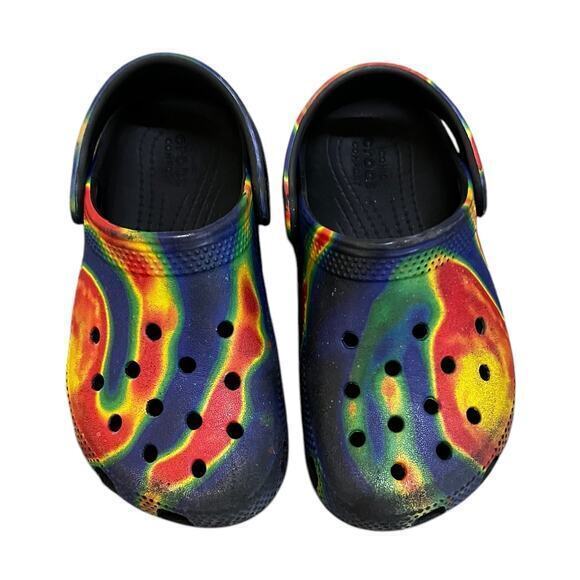 CROCS | Shoes | Crocs Kids Boys Paint Splatter Blue Red Yellow Green ...